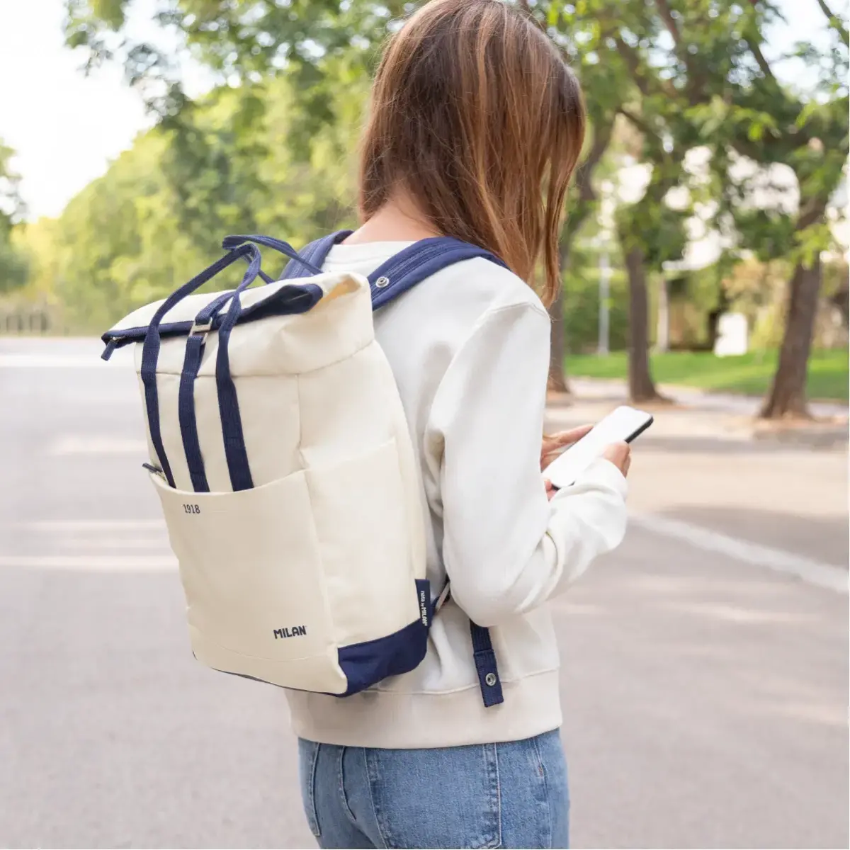 Top roll closure urban bakpack (10 L) 430 since 1918 collection, beige